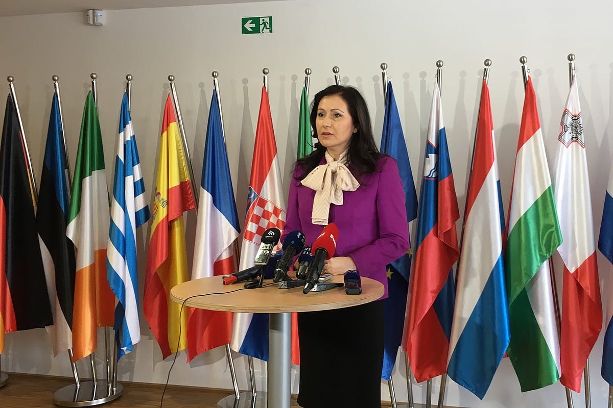 Evropa mora ohranjati svojo kulturno identiteto in se pripraviti na ...